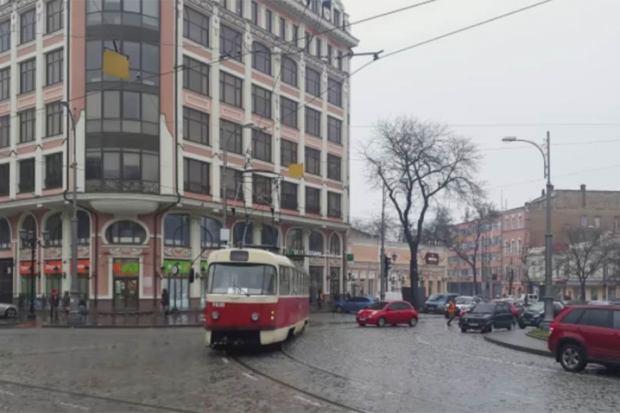 У Адэсе пасля налёту «шахедаў» не працуе электратранспарт і — часткова ...